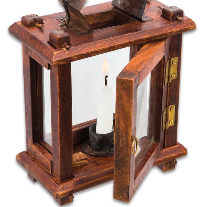Historic Reproduction Lanterns
